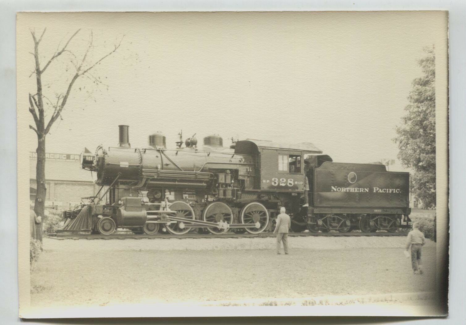 Vintage Original 1950's Northern Pacific Railroad Steam Engine #328 5x7 ...