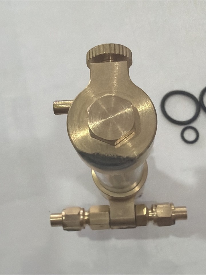 M7B Steam Engine Displacement Oiler 1/4"x40TPI with Glass Tube | eBay