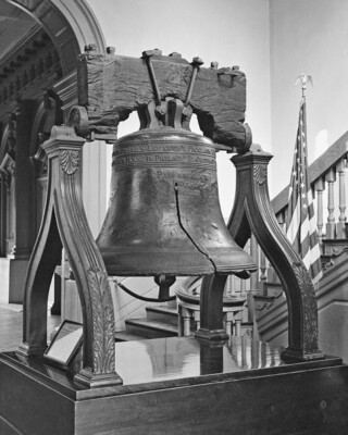 Philadelphia LIBERTY BELL Glossy 8x10 Photo Independence Hall Print ...