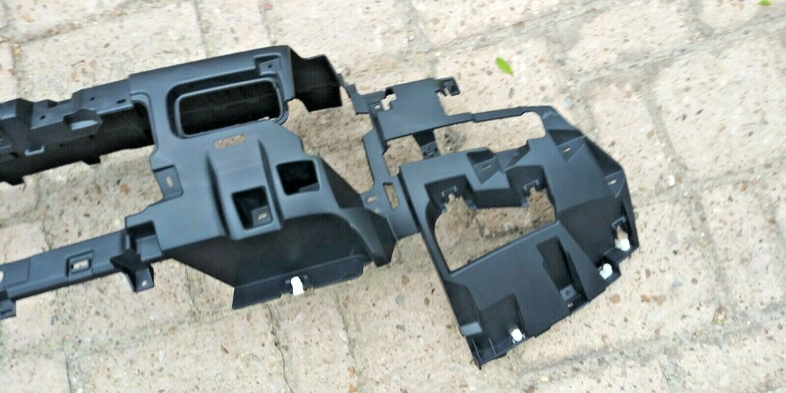 2020-2021 Land Rover Defender 110 Defender 90 Outer Reinforcement ...