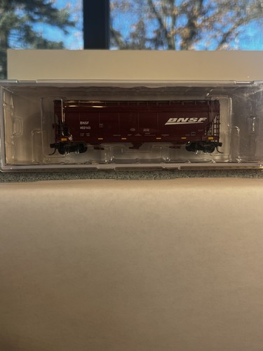 N Scale ACF 4650 Cu Ft Covered Hopper BNSF Rd# 402143 New Image IRMC ...