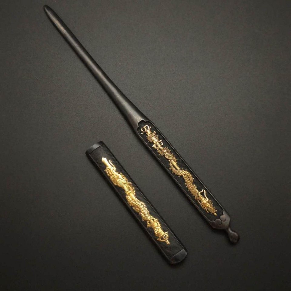 Japanese Sword Tsuba Small-sized Koto Kurikara sword illustration ...