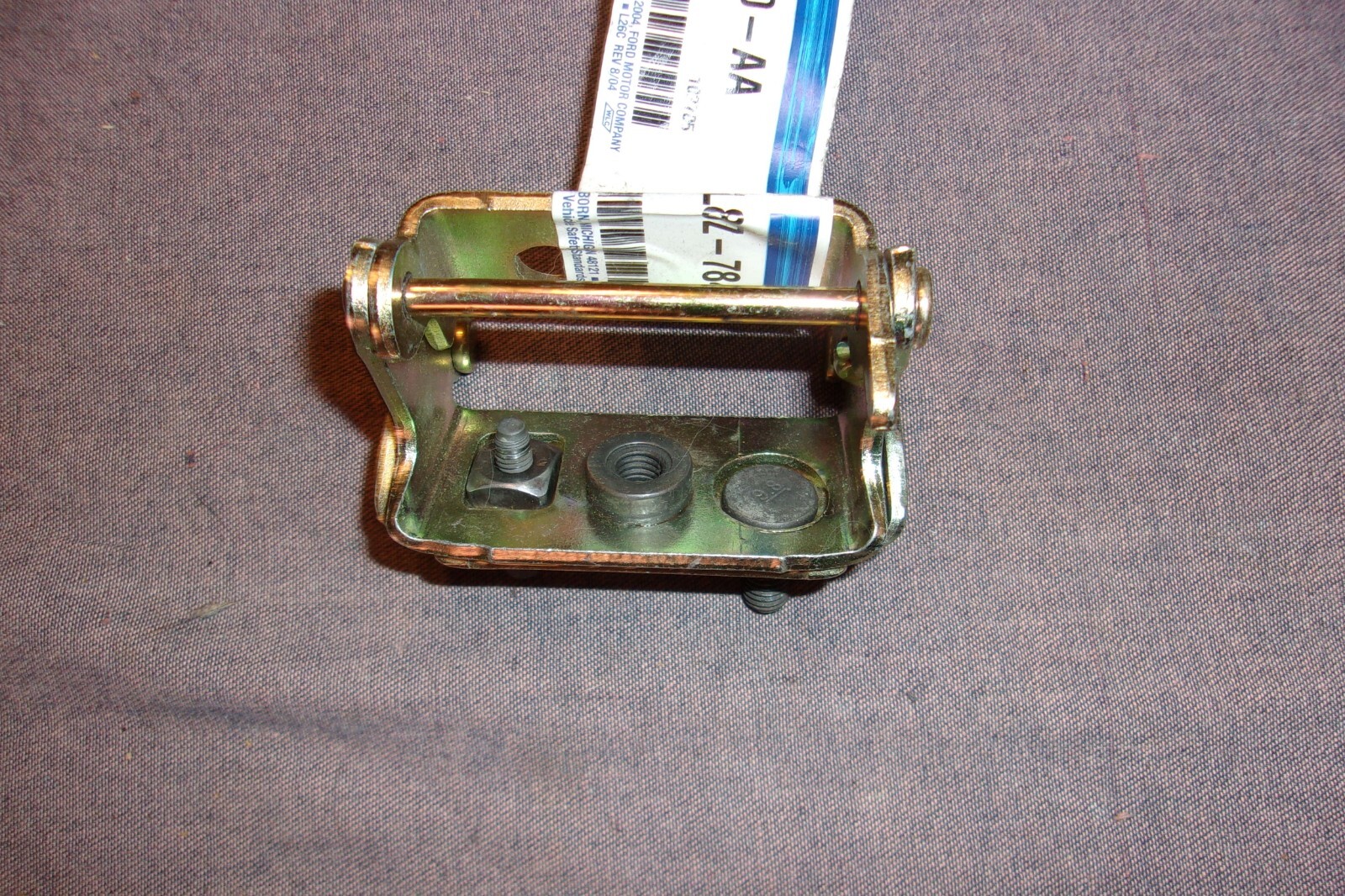 YL8Z-7842900-AA 01, 12 ESCAPE, 05, 11 MARINER rear hatch hinge ORIG ...