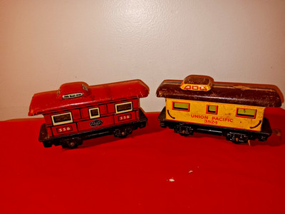 Vintage Marx Tin Caboose Lot of 2, New York Central & Union Pacific | eBay