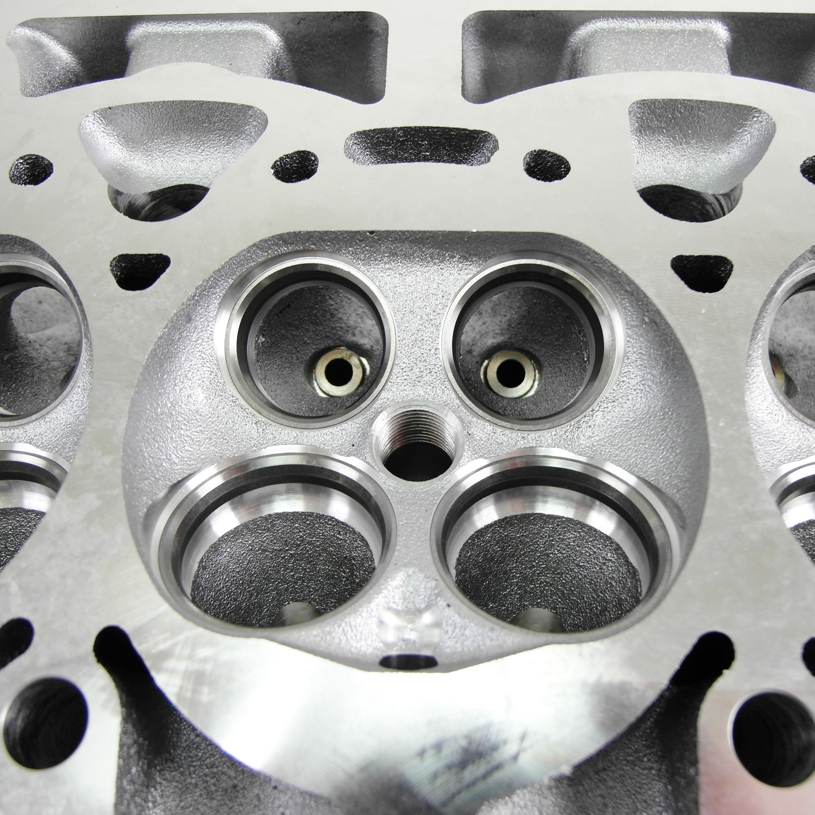 AMC cylinder head naked for Audi VW 1.8l 2.0l TSI TFSI CDAA CAWB CCTA ...