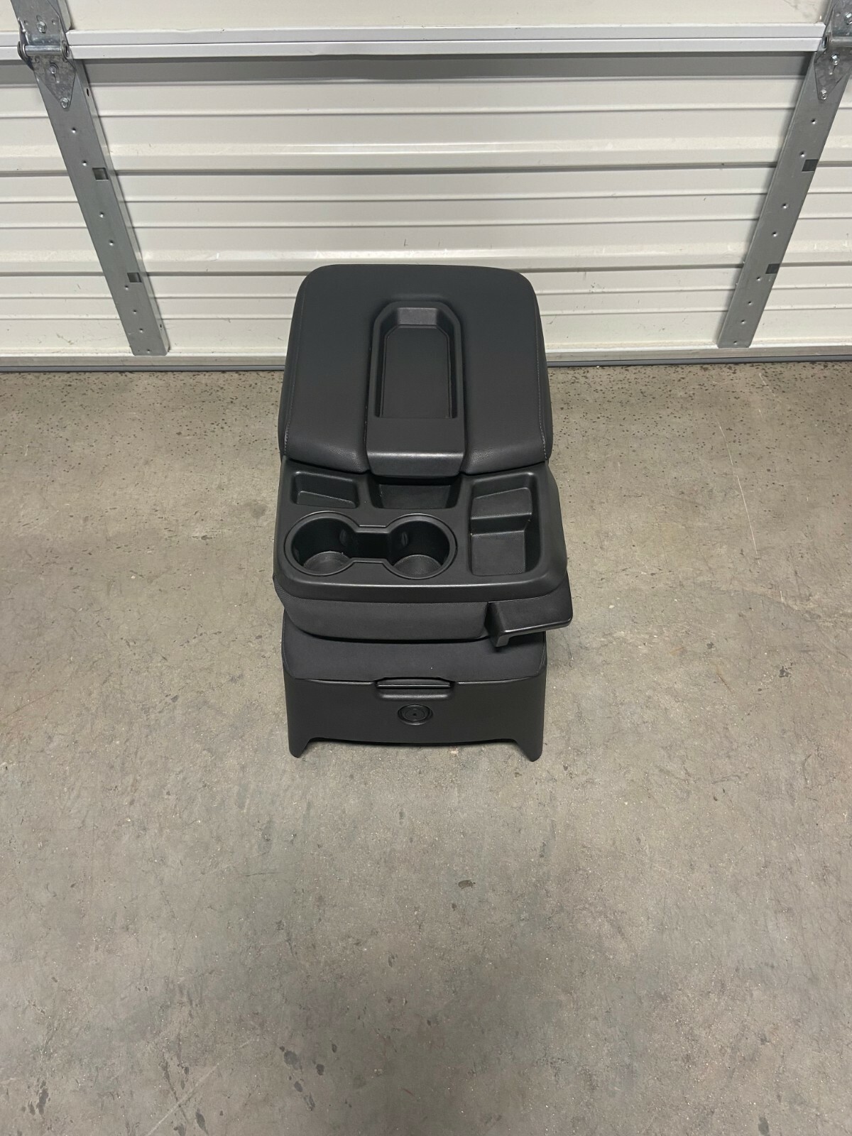 Silverado Center Console for sale | Only 4 left at -65%