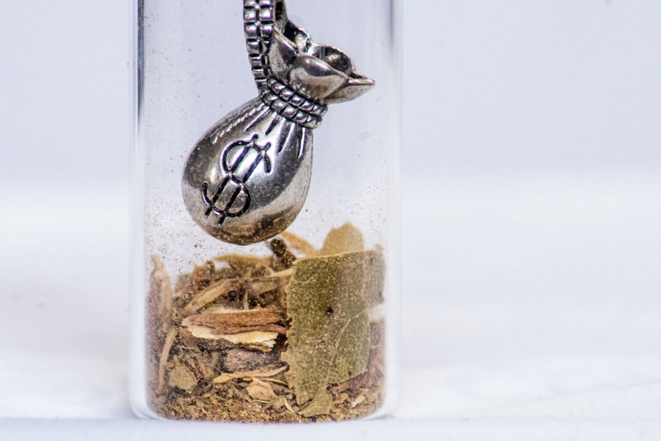 Draw Money Talisman by Everyone's Secret Spirit - Spell Wicca Witch ...