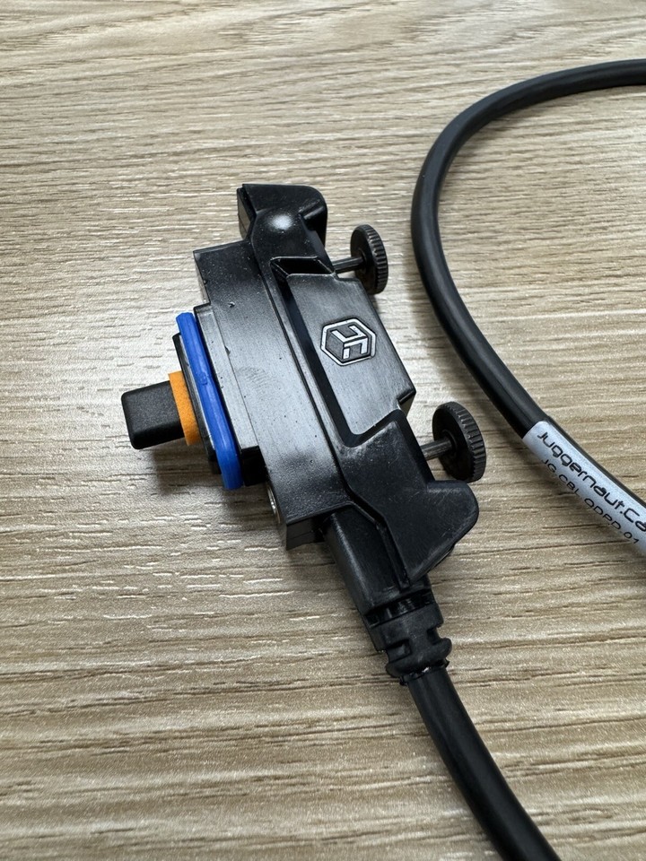 JG.CBL.QDPD.01 REV B Juggernaut.Case USB-C to Nett Warrior 24” Cable ...