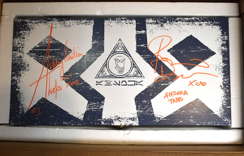 Ashoka Tano Legacy Lightsaber Hilt Limited Edition Set Signed: Eckstein ...