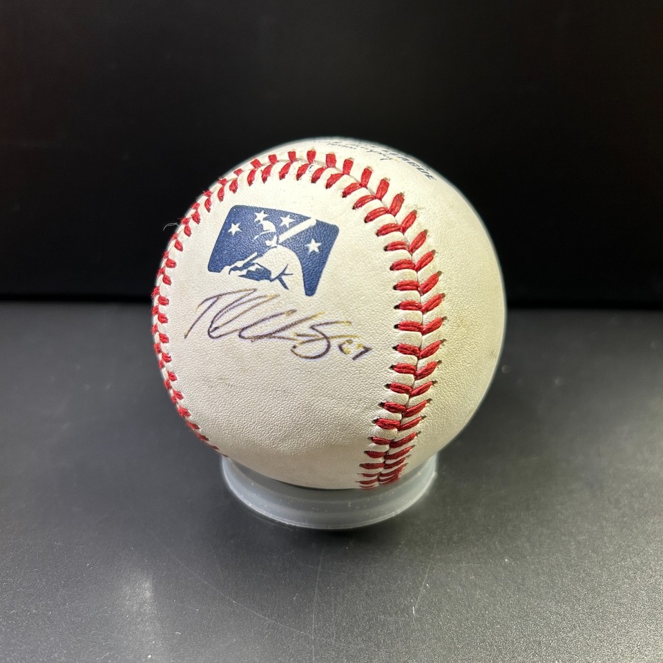 Paul Clemens In Person Autographed Baseball Philadelphia Phillies SEE ...