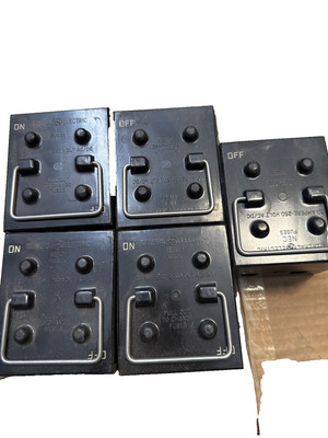 General Electric Type NEC Pull Out Fuse Box 30A 250V 2 Pole UC Close ...