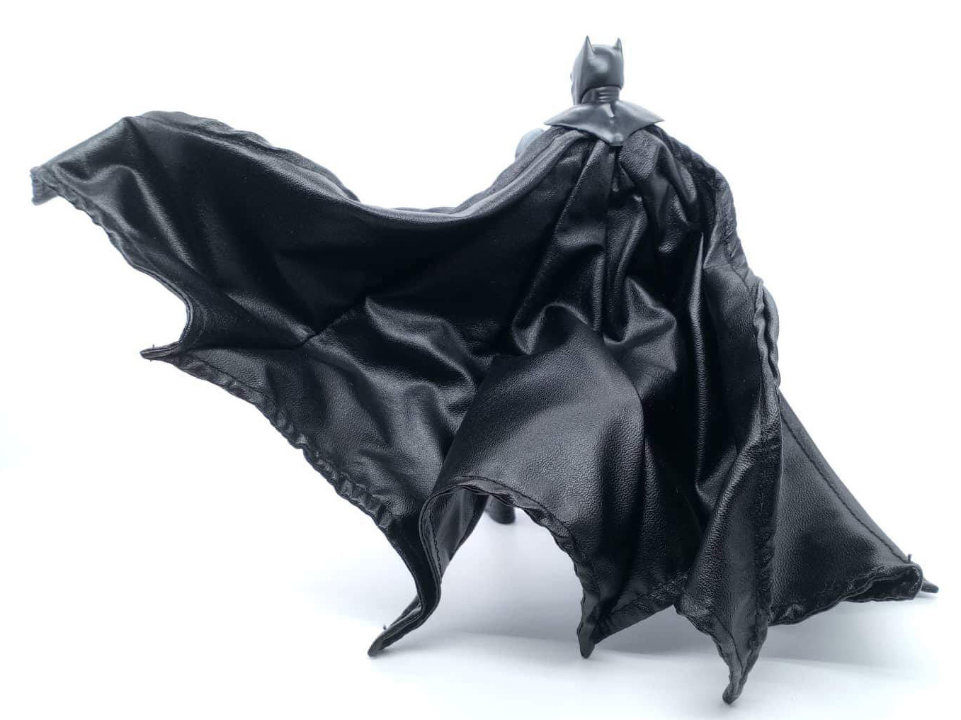 SU-C-MZB: 1/12 scale 7 wire Black Wired Cape for Mafex SHF 6" Batman | eBay