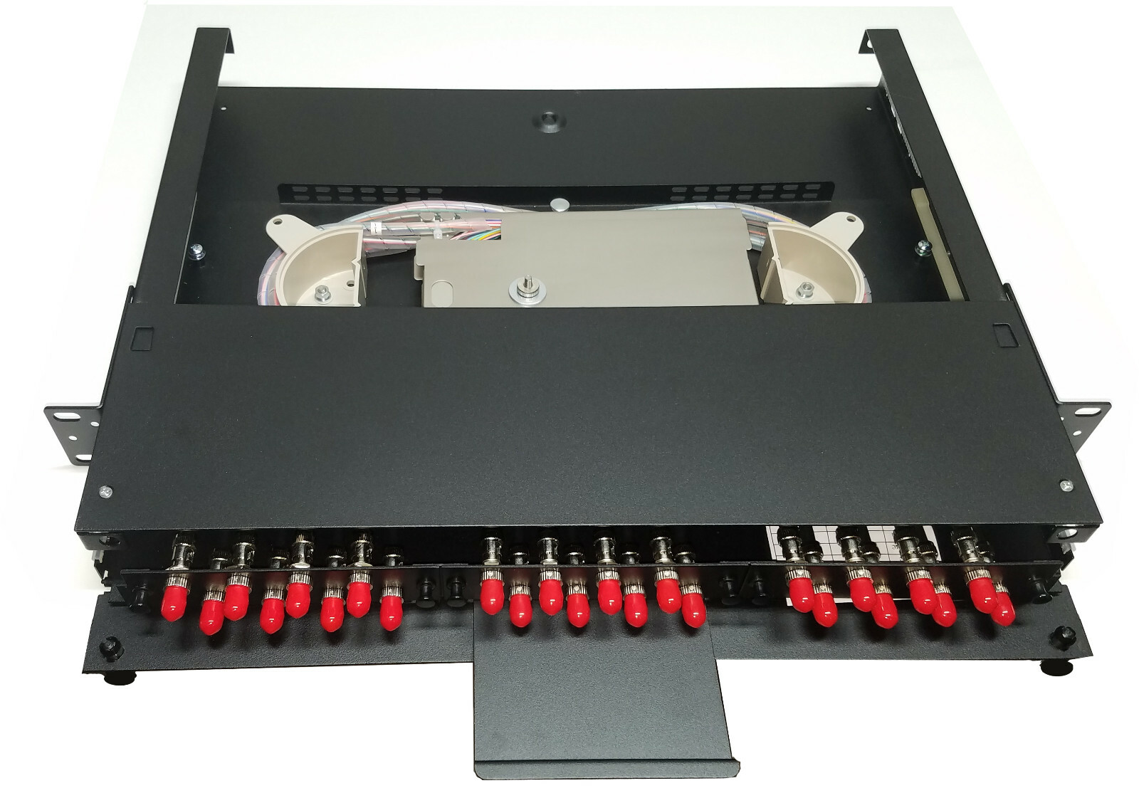 24 Fiber 1RU Rack Mount Loaded w/ 24 ST Adapters, 62.5 Multimode ...