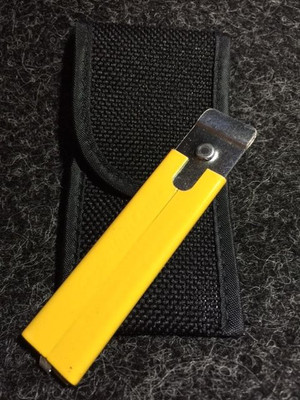 JIFFY Yellow box cutter knife; w/ belt holster; boxes easy to cut | eBay