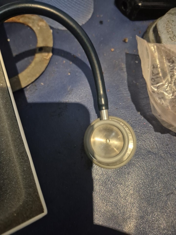 Welch Allyn Stethoscope professional NEW 5079-137 Tycos unused boxed ...