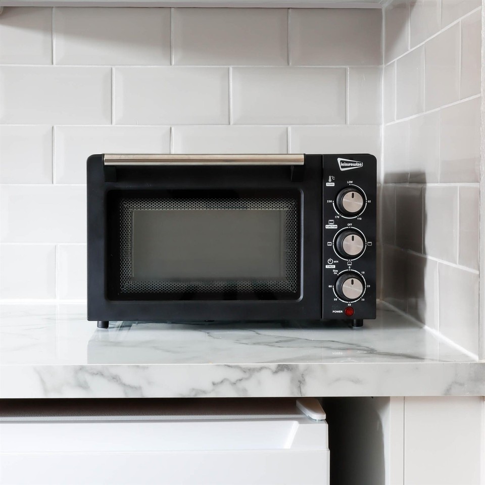 LEISUREWIZE LOW WATTAGE ELECTRIC OVEN 14L COMPACT MINI COOKER CARAVAN ...