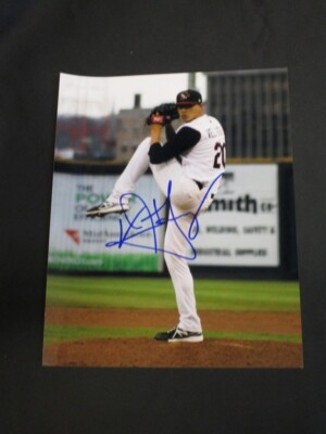 Vince Vincent Velasquez Signed Autographed 8x10 Photo Houston Astros ...