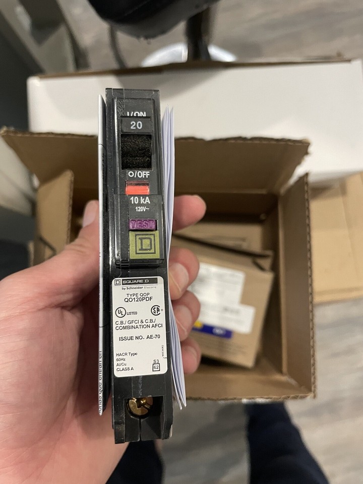 Schneider QO120PDF Square D QO 20A 1 Pole 120V Plug-in Mount Dual ...