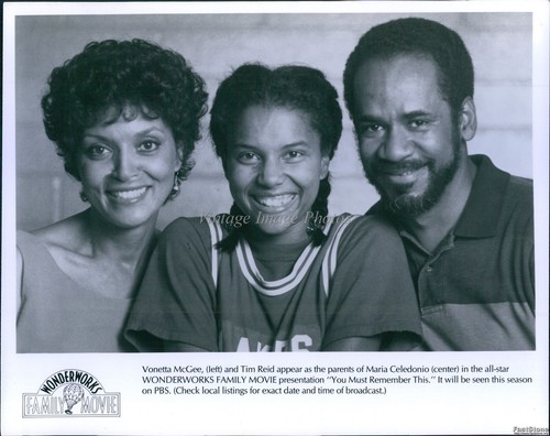 1992 Photo Tim Reid & Vonetta Mcgee In You Must Remember This ...