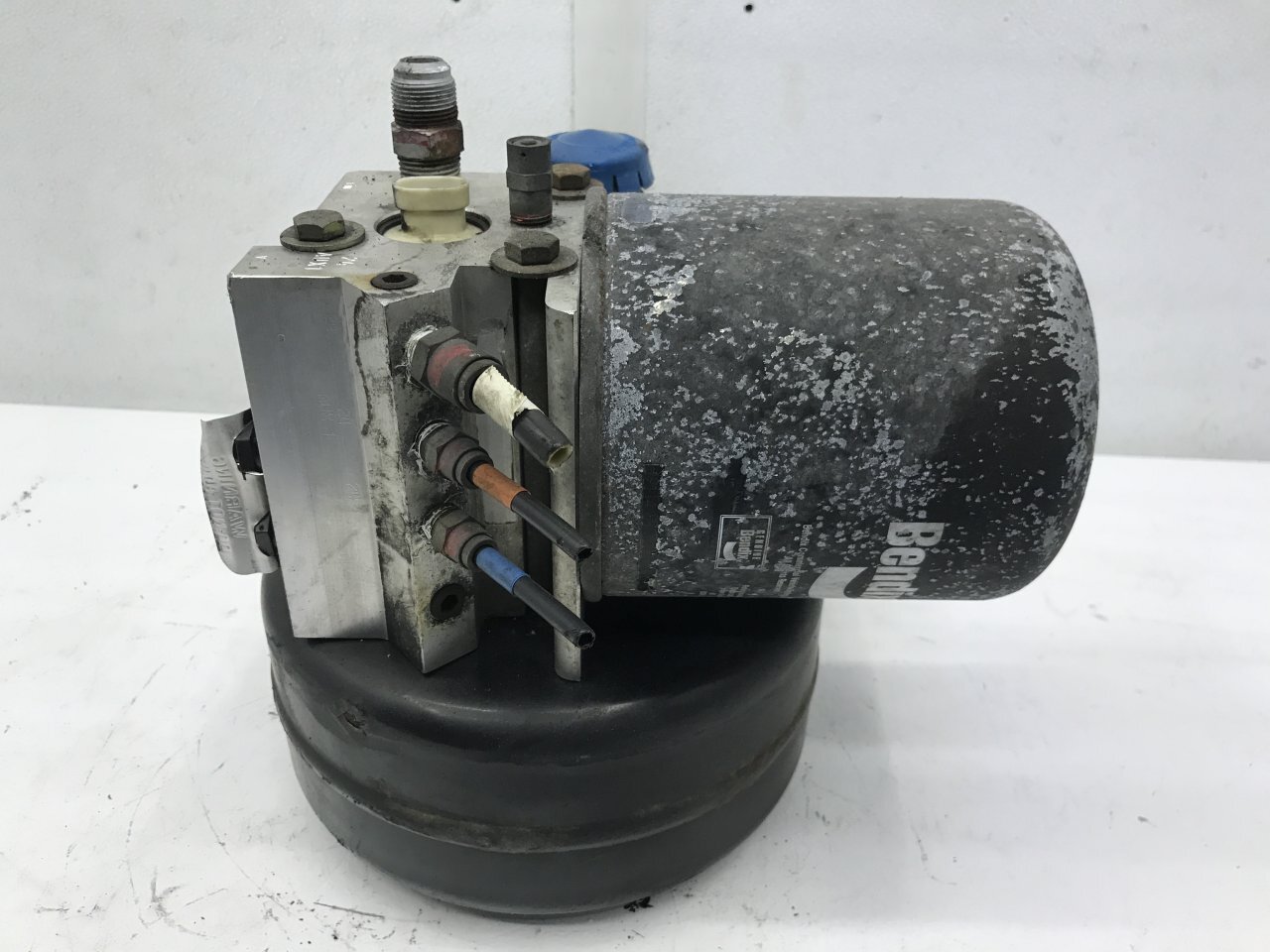 Bendix 5008415 Air Brake Dryer Filter Cartridge for sale online | eBay