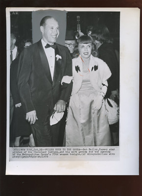 October 26 1959 Bob Feller (Indians) & Wife Go To Opera 8x10 Original ...