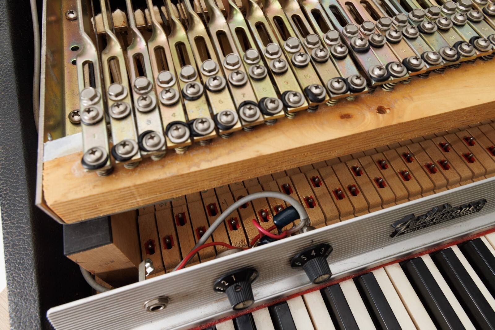 Fender Rhodes Piano Bass 1972 – Rare to Find Iconic Instrument – | eBay