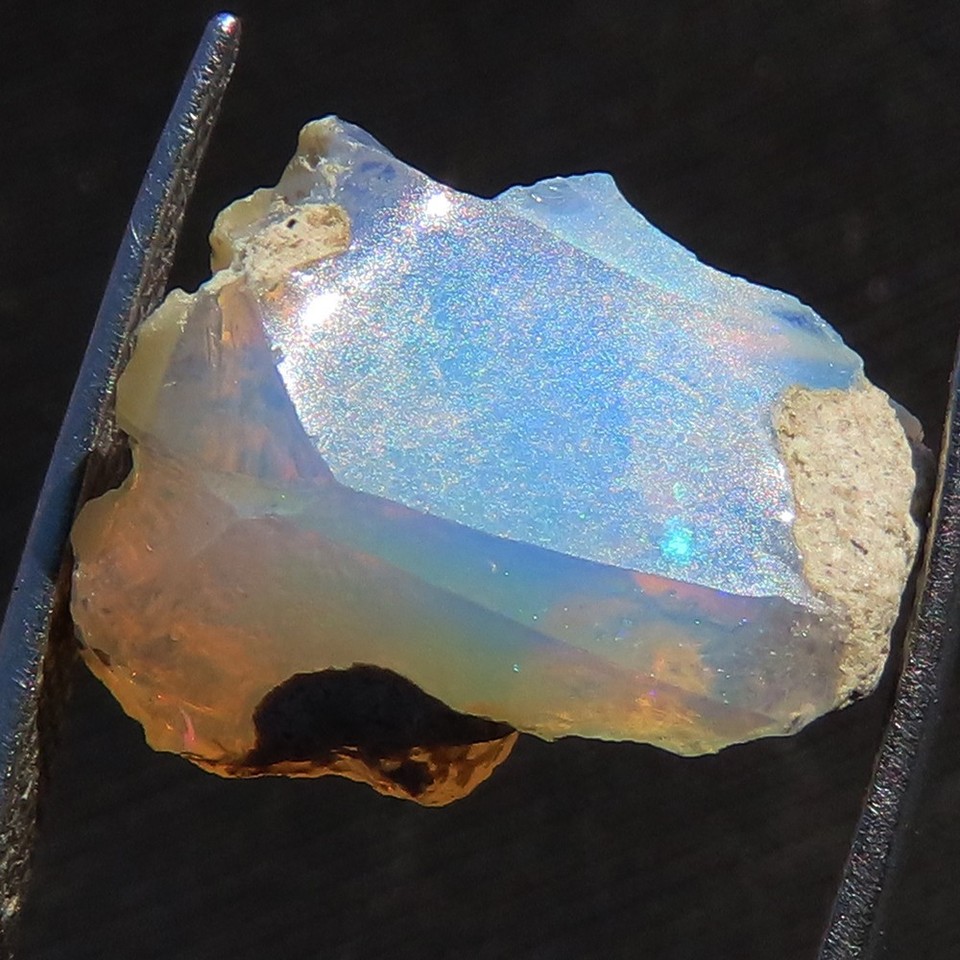 NATURAL PLAY OF COLOR ETHIOPIAN OPAL ROUGH GEMSTONE 7.30 Cts. (12x15x08 ...