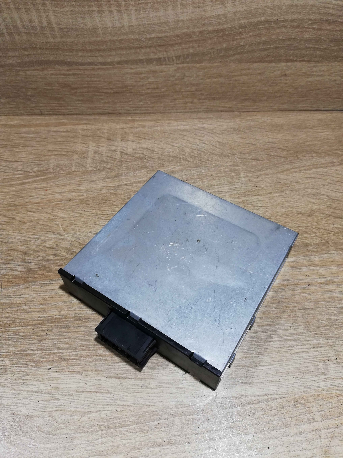 Bmw 8ES00947920 9127088 Body Control Module Junction Box Hella | eBay