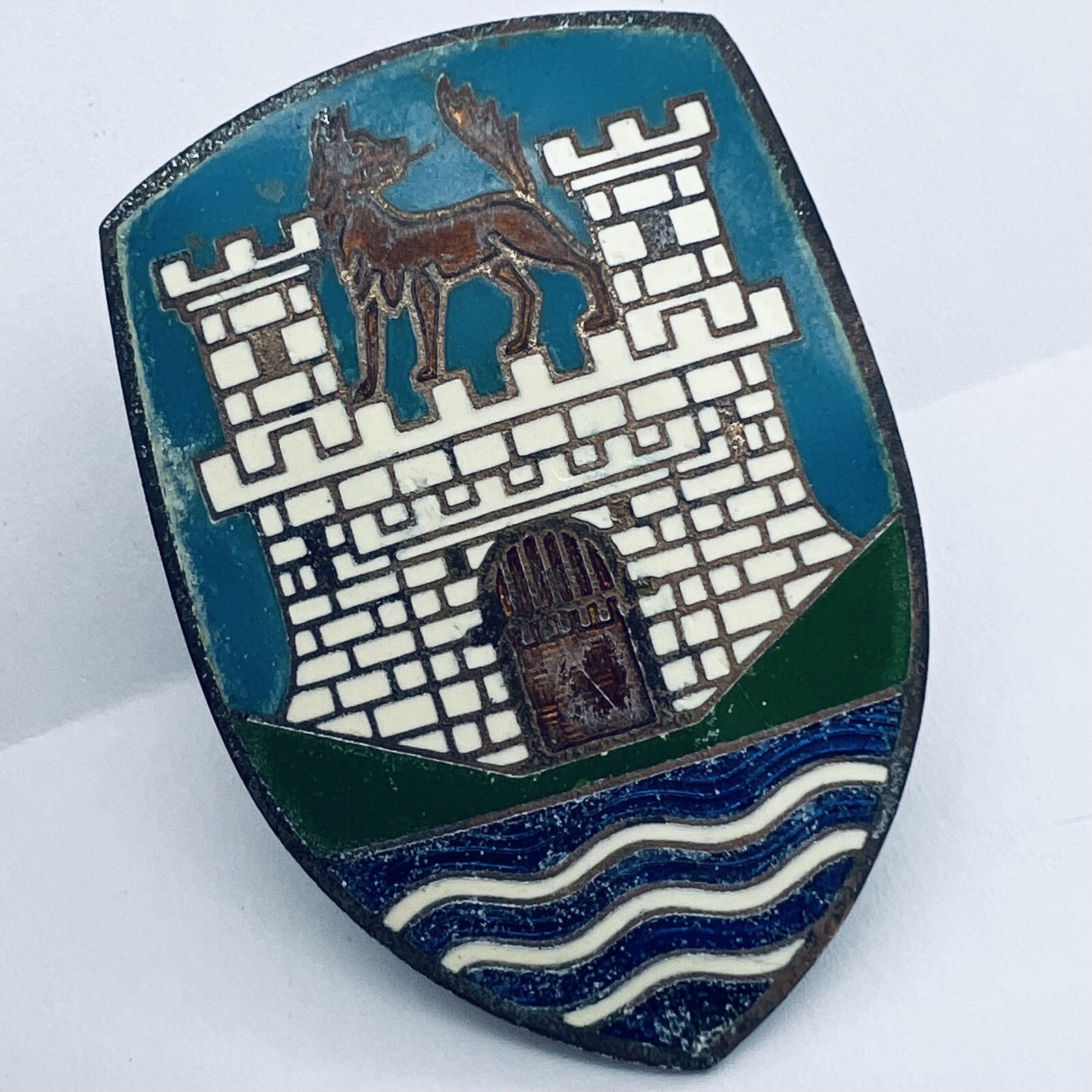 EARLY VOLKSWAGEN WOLFSBURG HOOD CREST EMBLEM BADGE BEETLE KARMANN VW | eBay