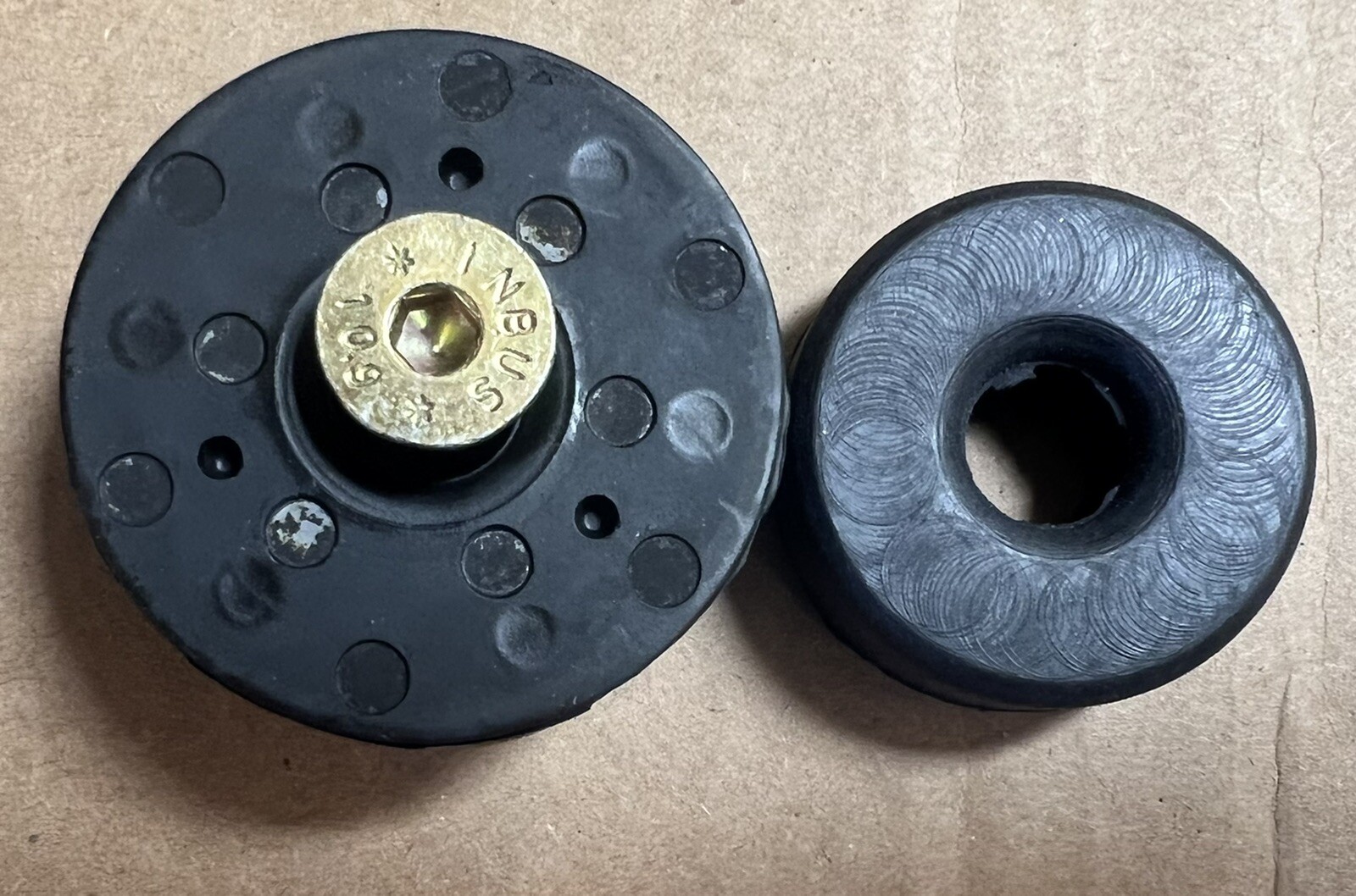 DVDプレーヤー内蔵ハイビジョン液晶テレビ - 液晶テレビ