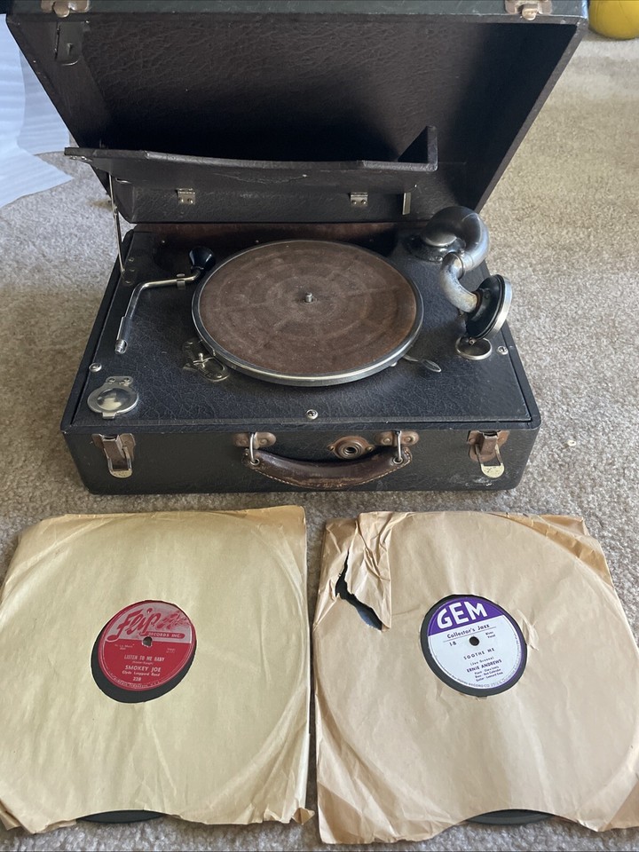 Vintage Antique Victrola Suitcase Record Player Hand Crank Portable ...