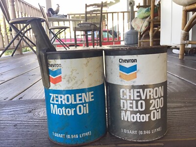 Vintage Chevron Zerolene & Delo 200 Motor Oil With Old Pour Spout Paper ...