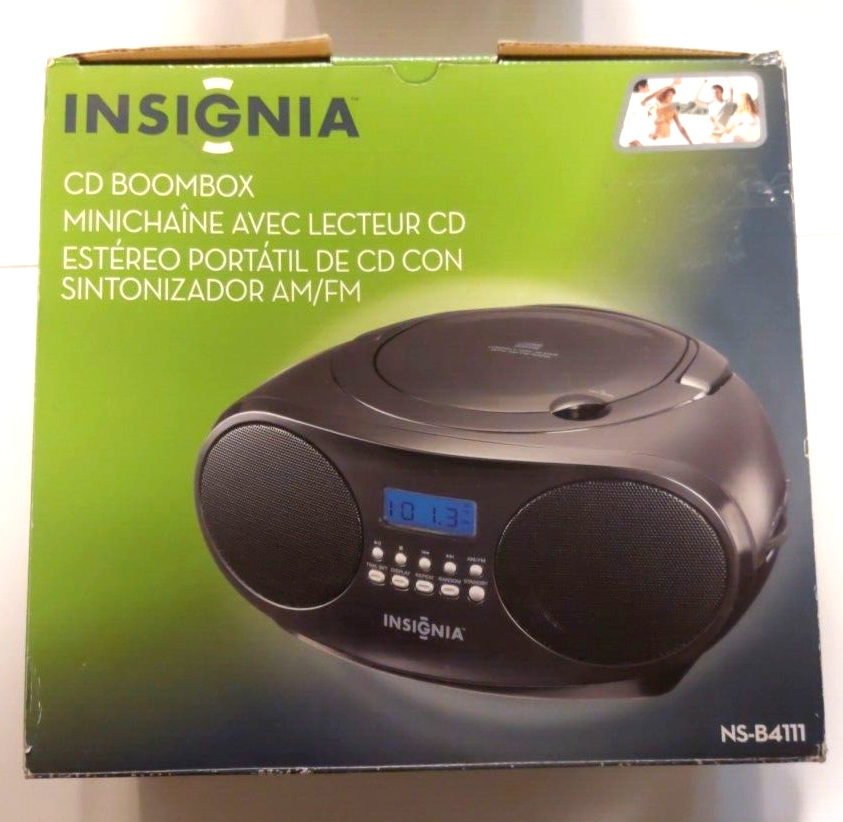 Insignia- Insignia CD/ AM/FM Radio Boombox Black NS B4111 In Original ...