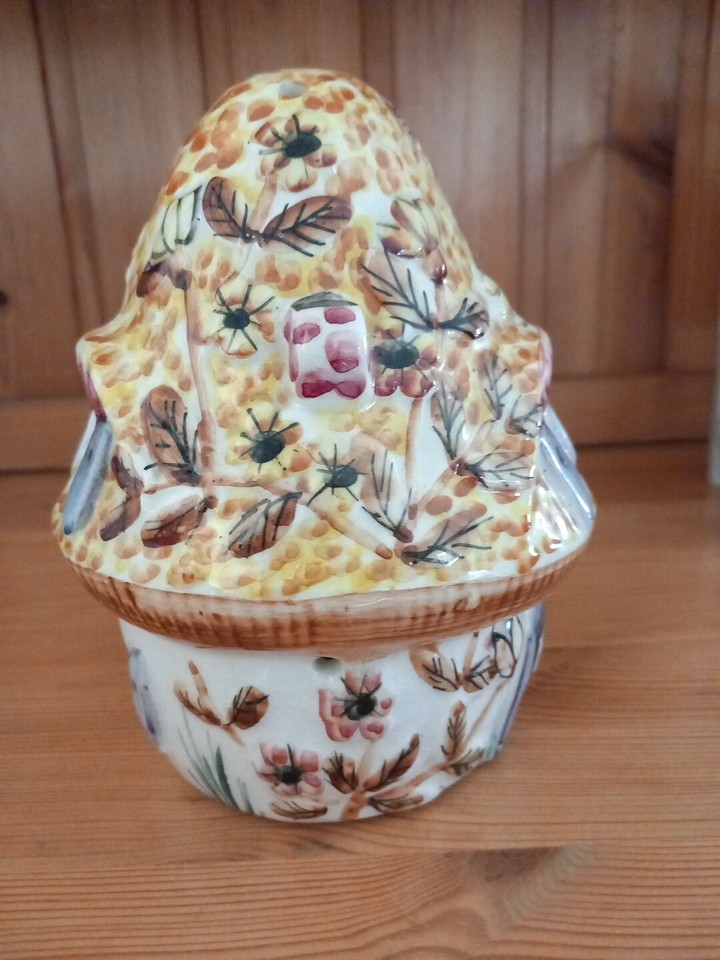 Vintage Derek Fowler Ceramic Laundry Bunny Rabbit Ornament | eBay UK