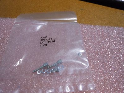 AMP CONNECTOR D-SUB FEMALE SCREW LOCK KIT (LOT OF 5 PC) PART # 5747223 ...