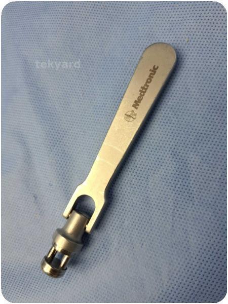 Medtronic Lighted Retractor | Shelly Lighting