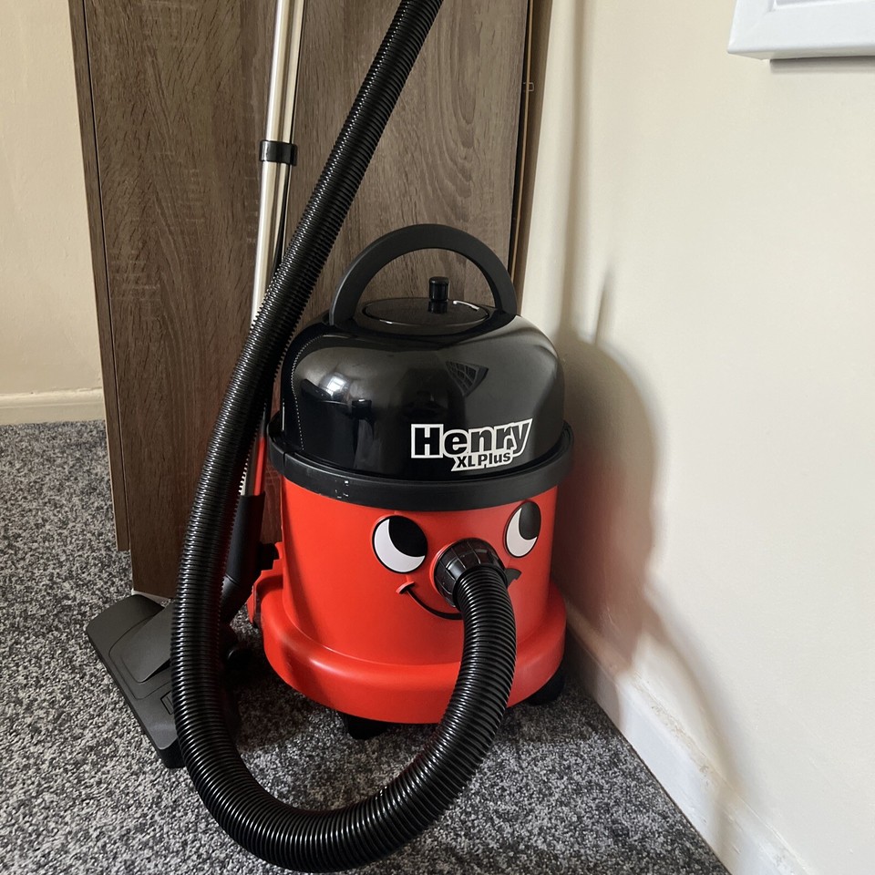 Henry Hoover Industrial Commercial Vacuum Cleaner Red Nrv240-11 & 20 ...
