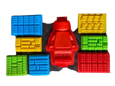 Lego Silicone Minifigure Cake Mold Jello 853575 Med Small Bricks Lot of ...