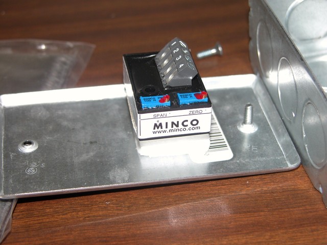 Minco TT611PD1XD RTD Transmitter 4-20ma Temperature Sensor W/ Enclosure ...