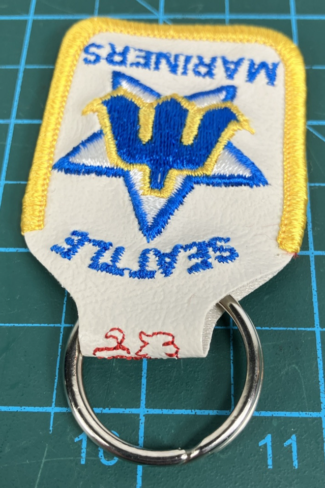 MLB Baseball Seattle Mariners Logo Key Chain MLB Shell Oil Auto Club ...