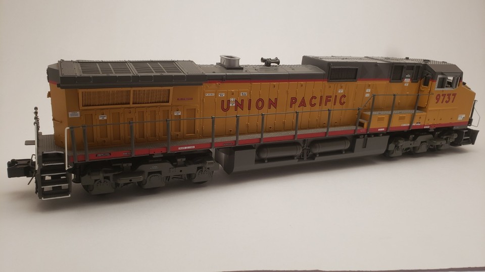 Mth Premier Union Pacific Dash-9 (PS2) (PLEASE READ DESCRIPTION) | eBay