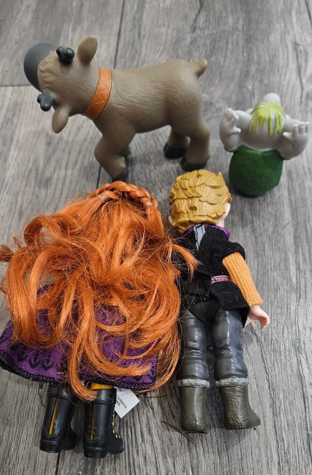 Disney Frozen 2 Epic Journey Petite Dolls Anna Kristoff Sven Troll | eBay