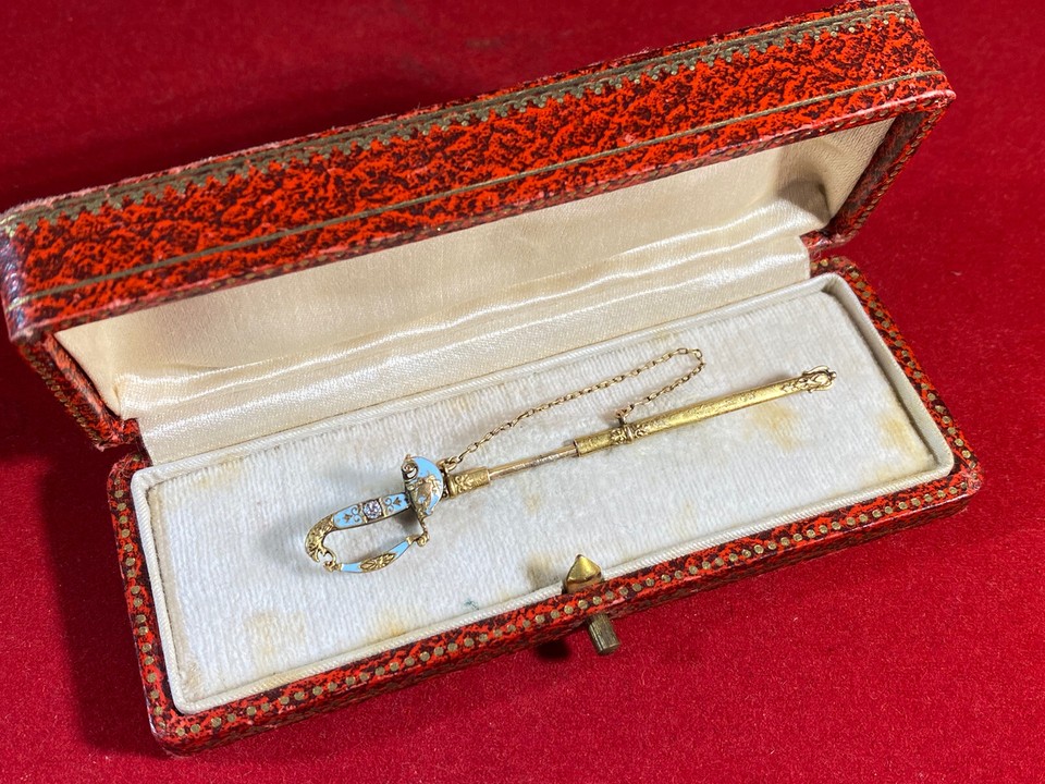 Antique Victorian 18K Gold 18 KT Gold Sword Pin Sword Stick Pin ...