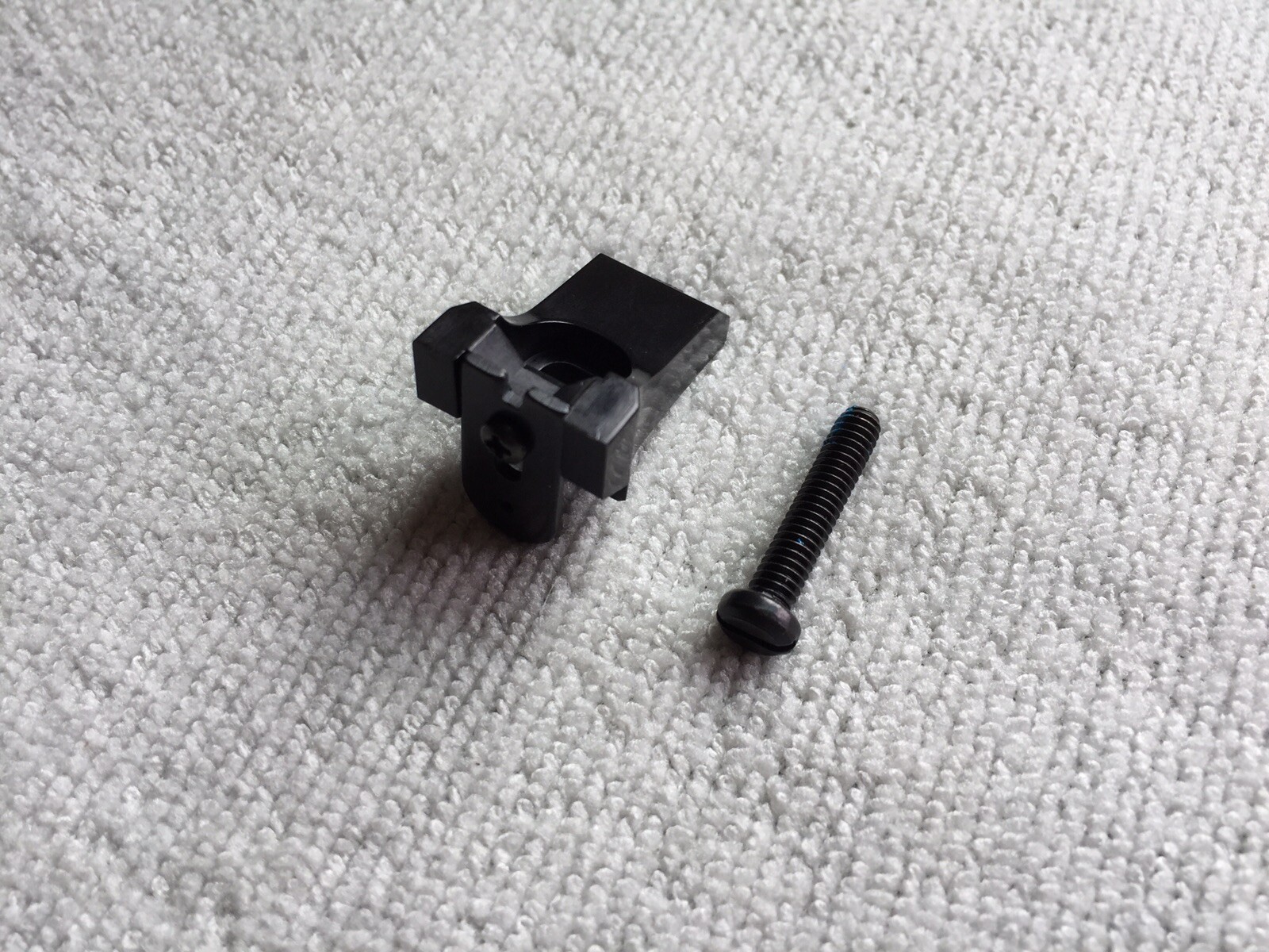 Crosman 2240 1322 1377 Rear Sight And Screw | eBay