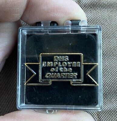 Department Of Human Services (DHS) Employee Of The Quarter Pin | eBay
