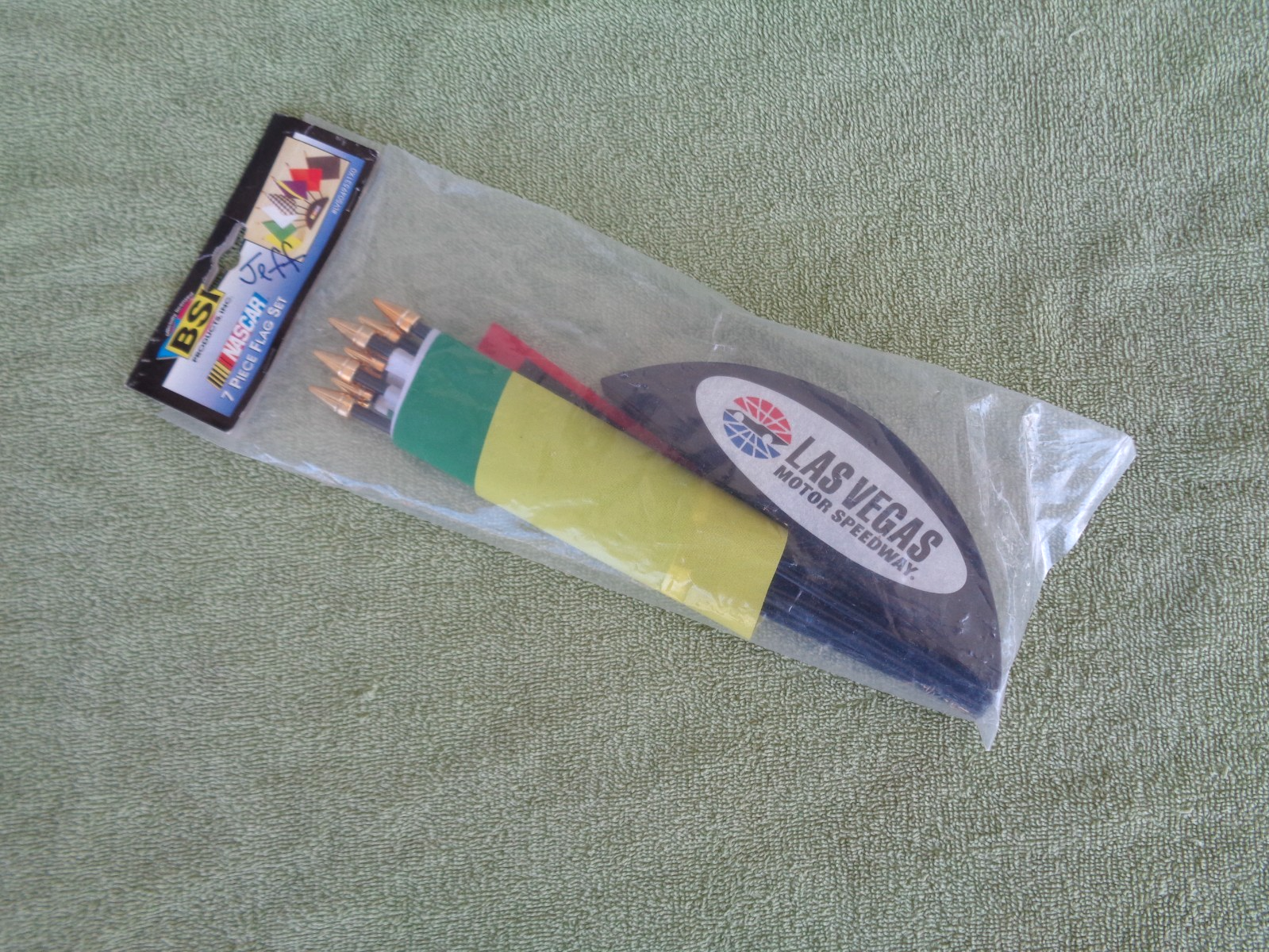 1997 BSI Products- 7 Nascar Signal Flags with Las Vegas Motor Speedway ...