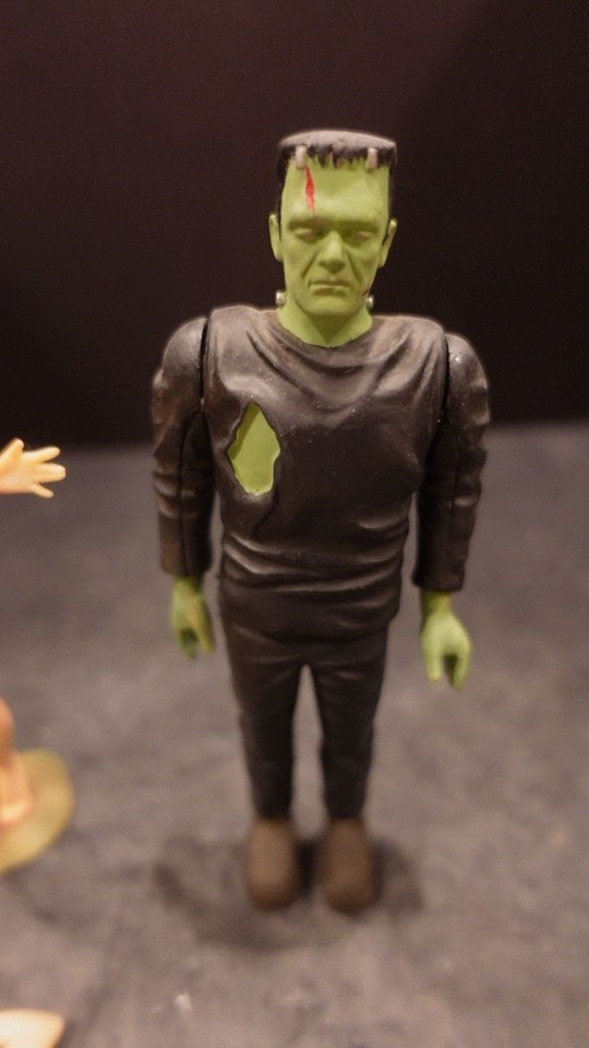 AURORA MONSTER MODEL - THE VICTIM & FRANKENSTEIN ++ EXTRA PARTS | eBay