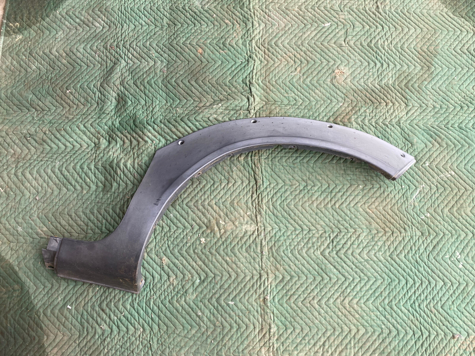 99-01 ISUZU VEHICROSS Right Front Fender Cladding Gray Armor Trim Panel ...
