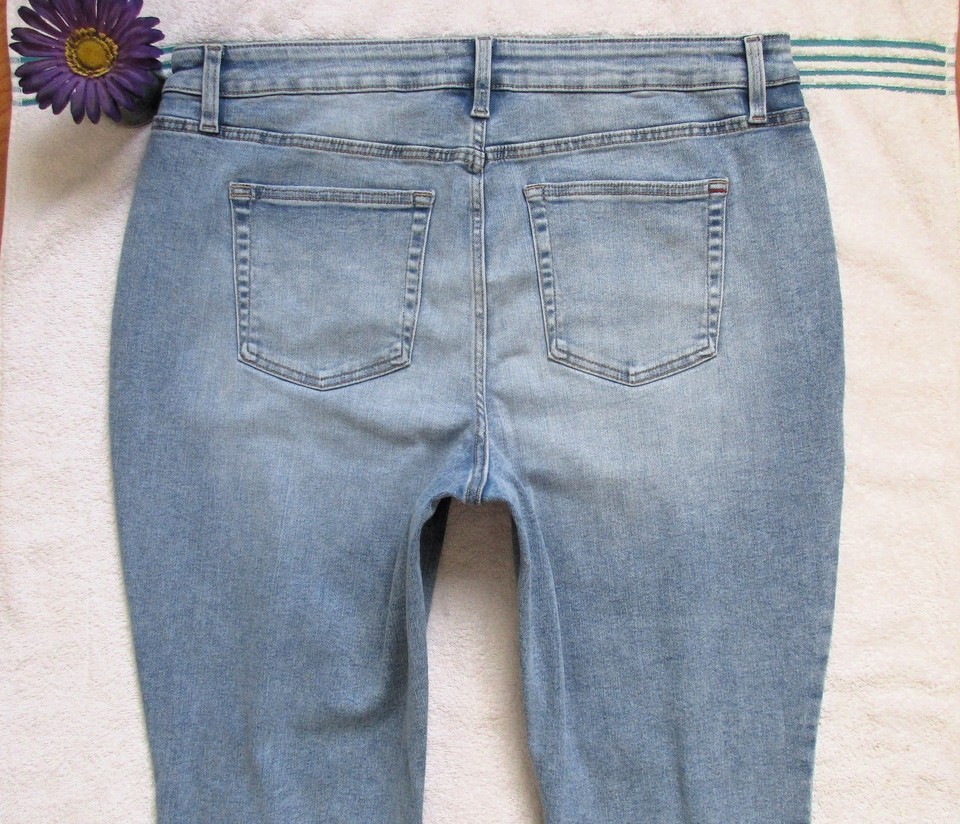 Maurices EDGELY Womens (20W) Blue Jeans Curvy High Rise Slim Boot Cut ...