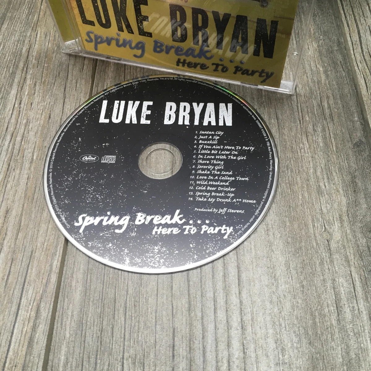 Luke Bryan Sun Tan City